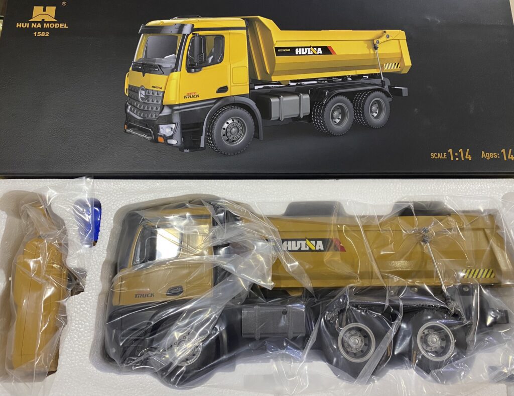 Huina 1582 – Xe ben công trình điều khiển từ xa huina1582 full kim loại ...